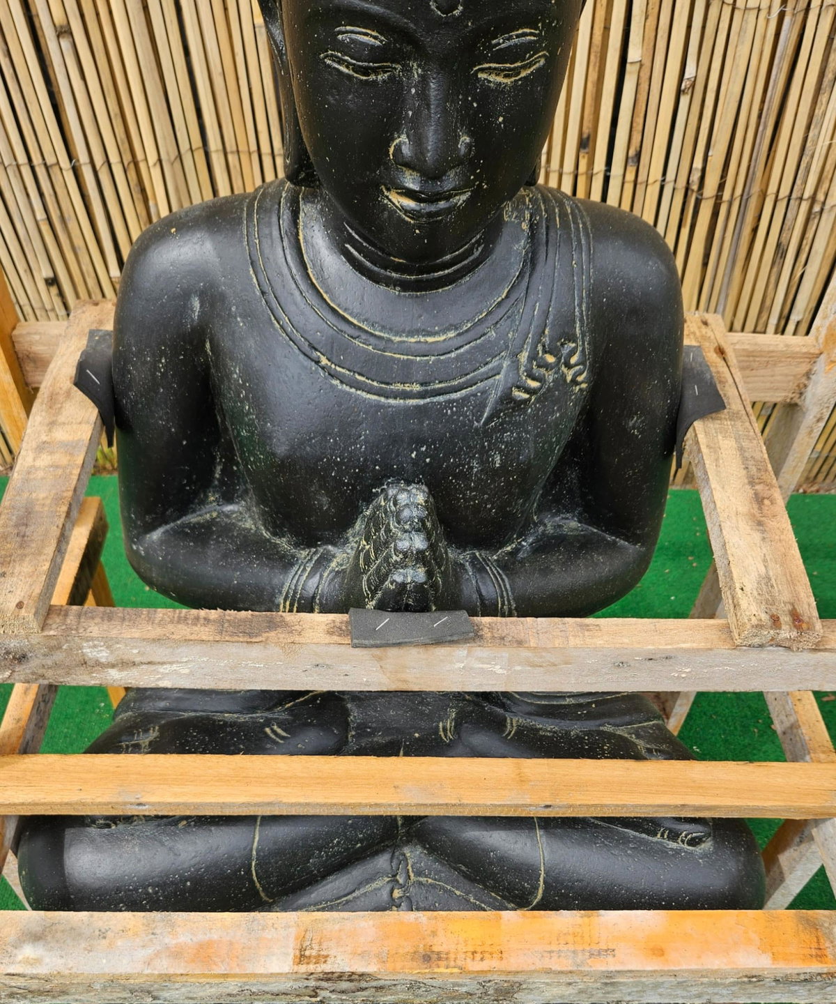 Seated Buddha 80cm high hardy - Cast stone