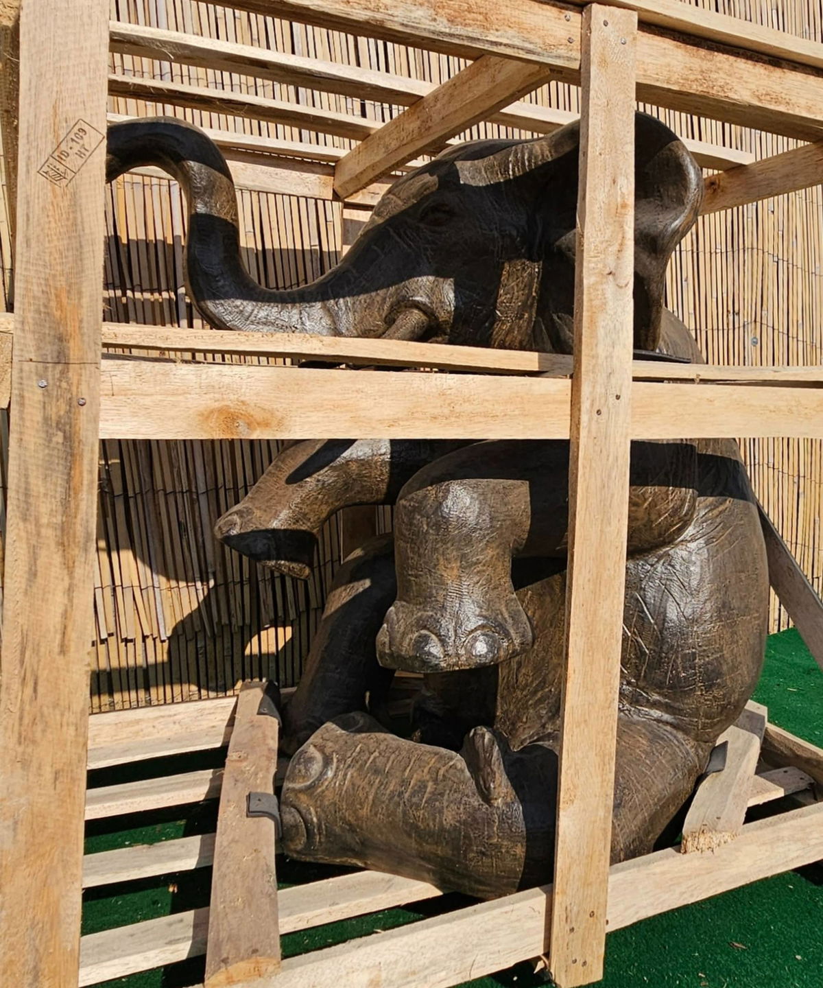 Sitting Elephant statue 110cm - hardy - Boeddha-beelden.com