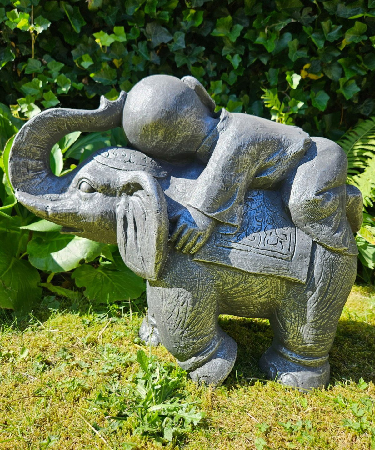 Shaolin op olifant - Kindermonnik 55cm - Boeddha-beelden.com
