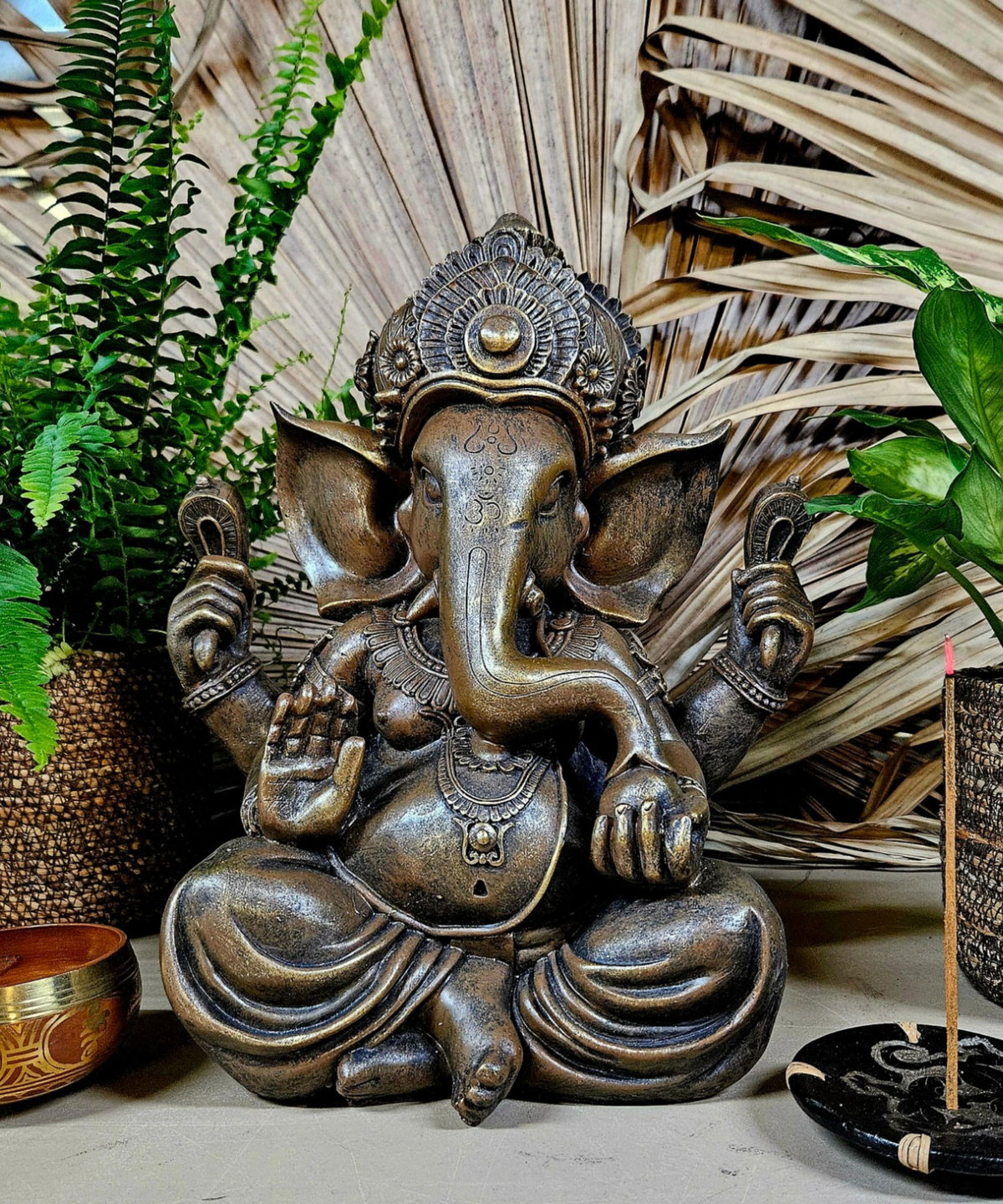 Bronze colored Ganesha statue 32cm - Boeddha-beelden.com