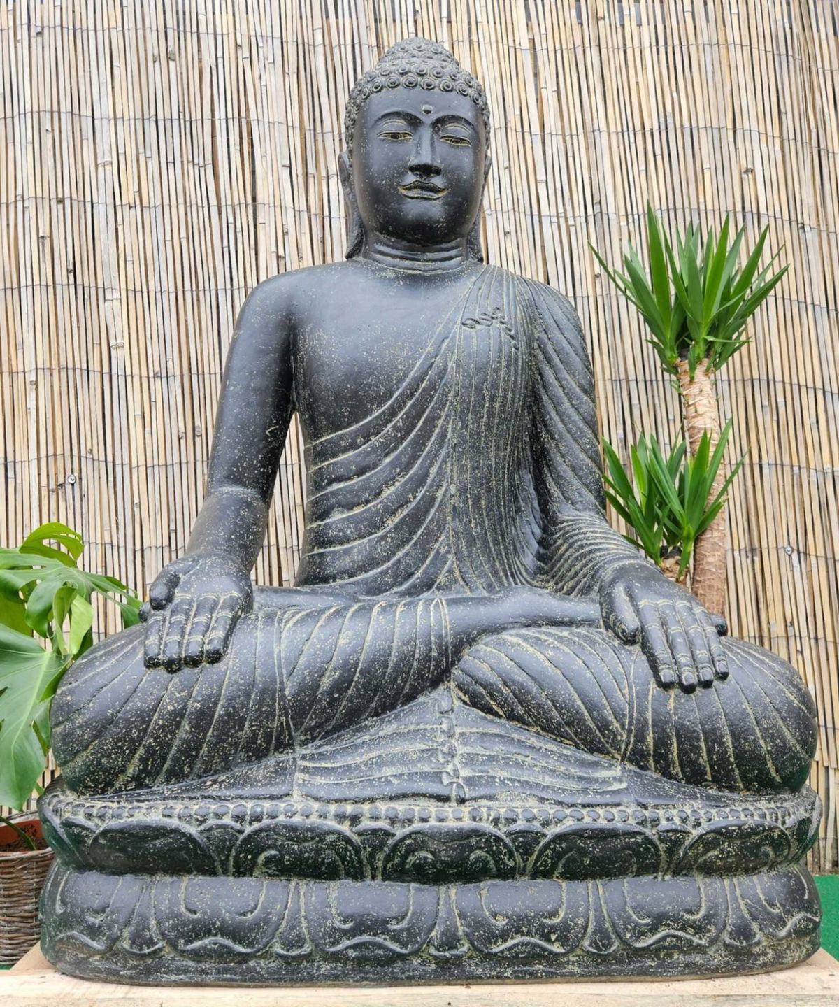 XL Boeddha beeld 150cm – De Ontvanger - Boeddha-beelden.com