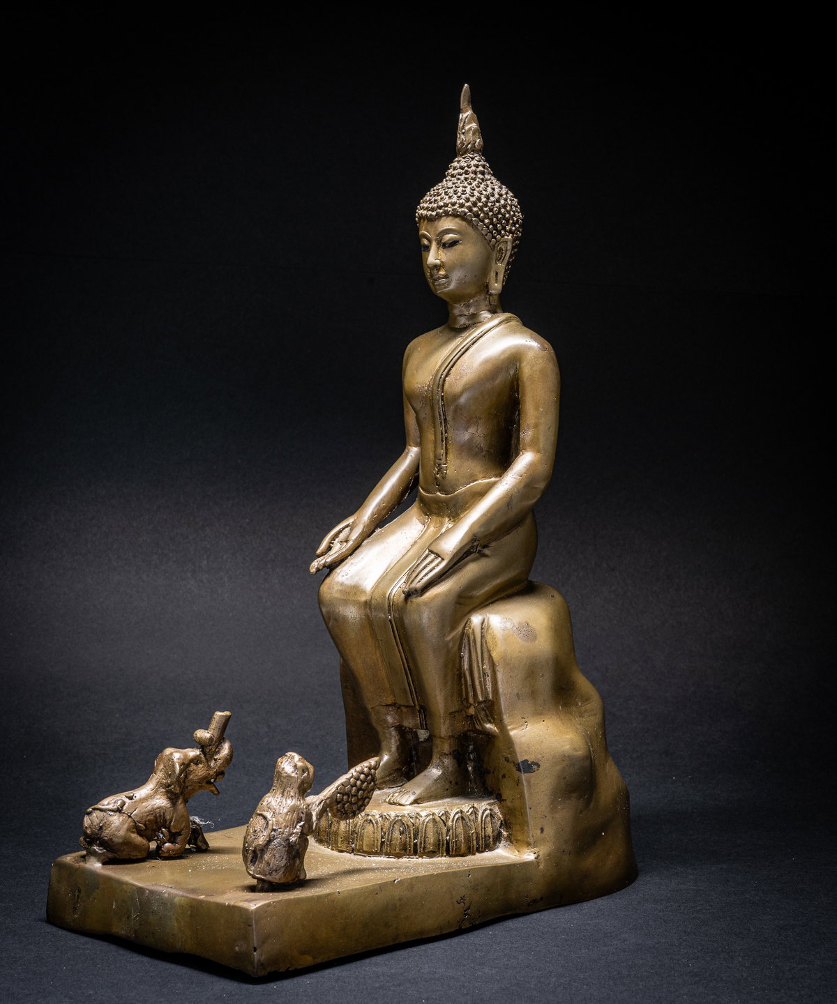 Seated Buddha with Monkey and Elephant – Bronze – 30 cm
