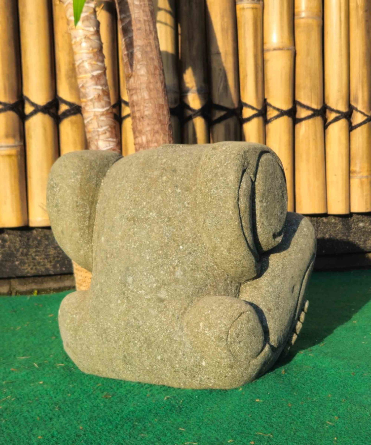 Yogiman (Thinking Man) – Hand-carved greenstone statue 27 cm