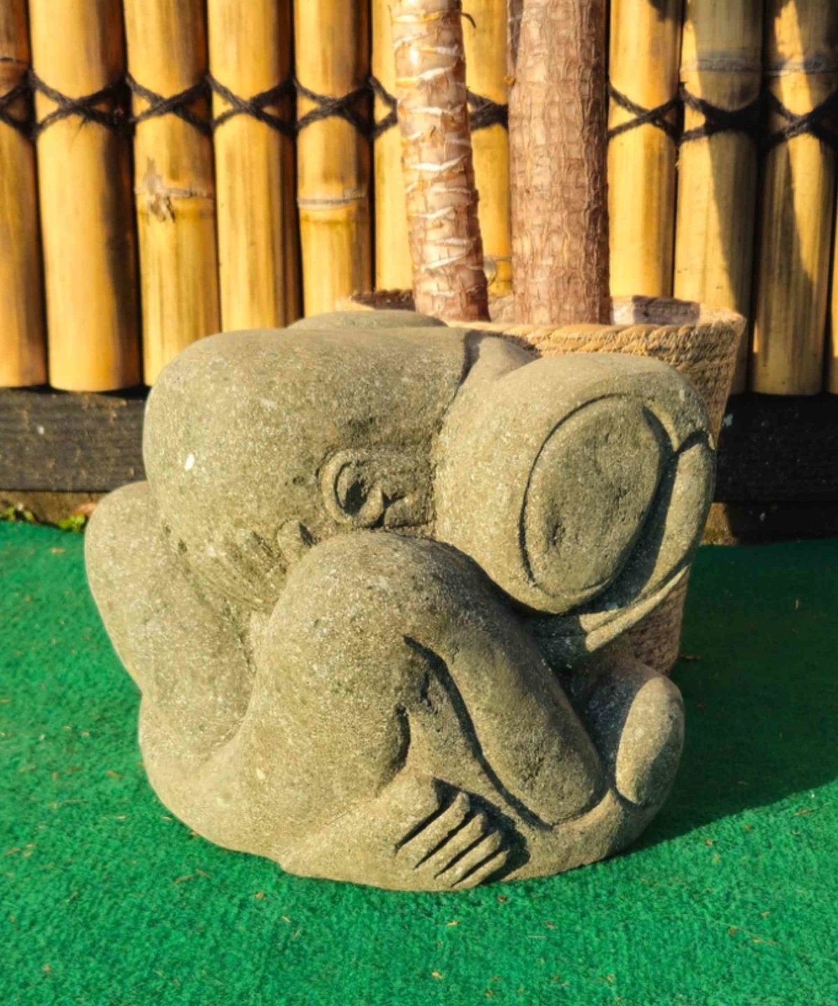 Yogiman (Thinking Man) – Hand-carved greenstone statue 27 cm